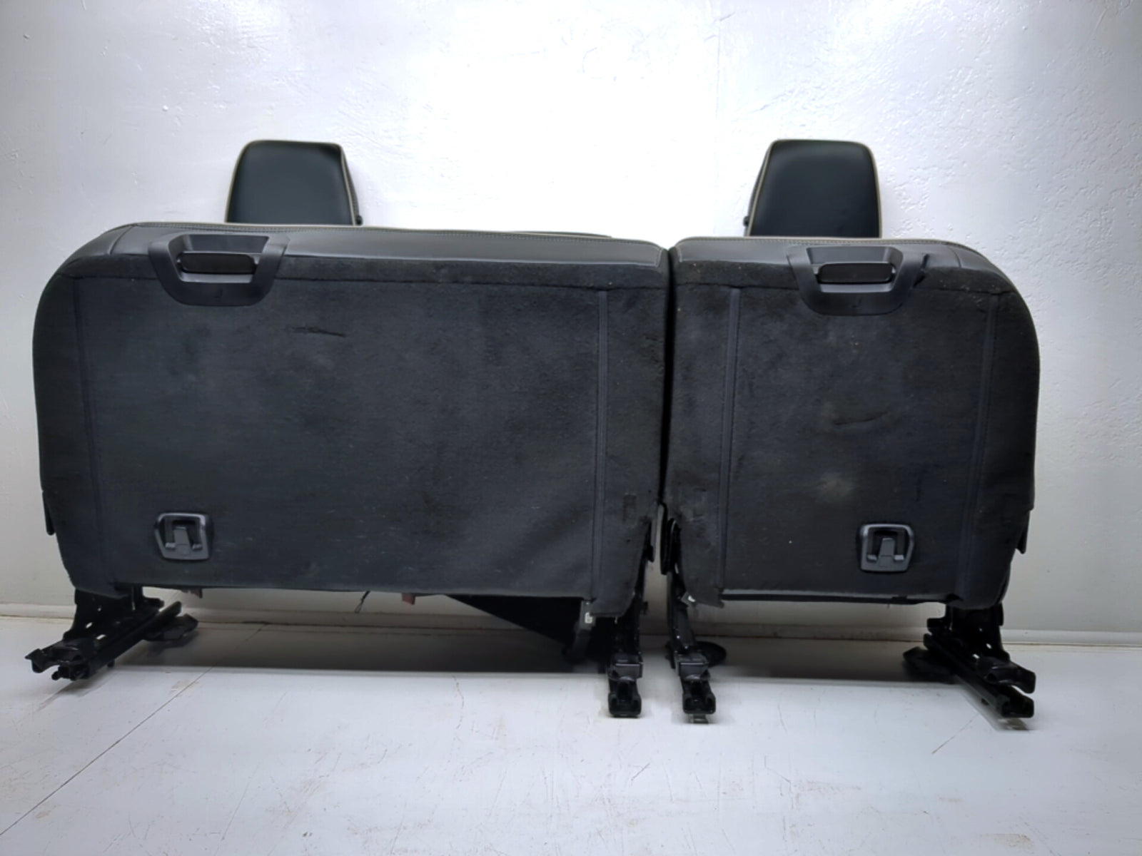 2019 - 2024 Dodge Ram Rear Seat, Black Leather, 1500 DT Crew Cab #654i