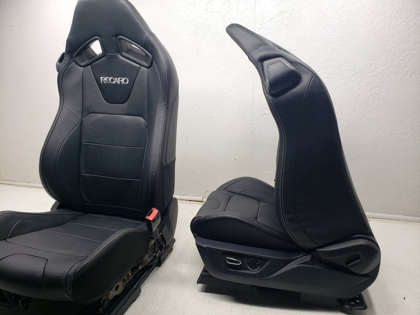 Mustang Recaro Seats, Heated & Cooled, Powered, Custom Ford 2015 - 2023