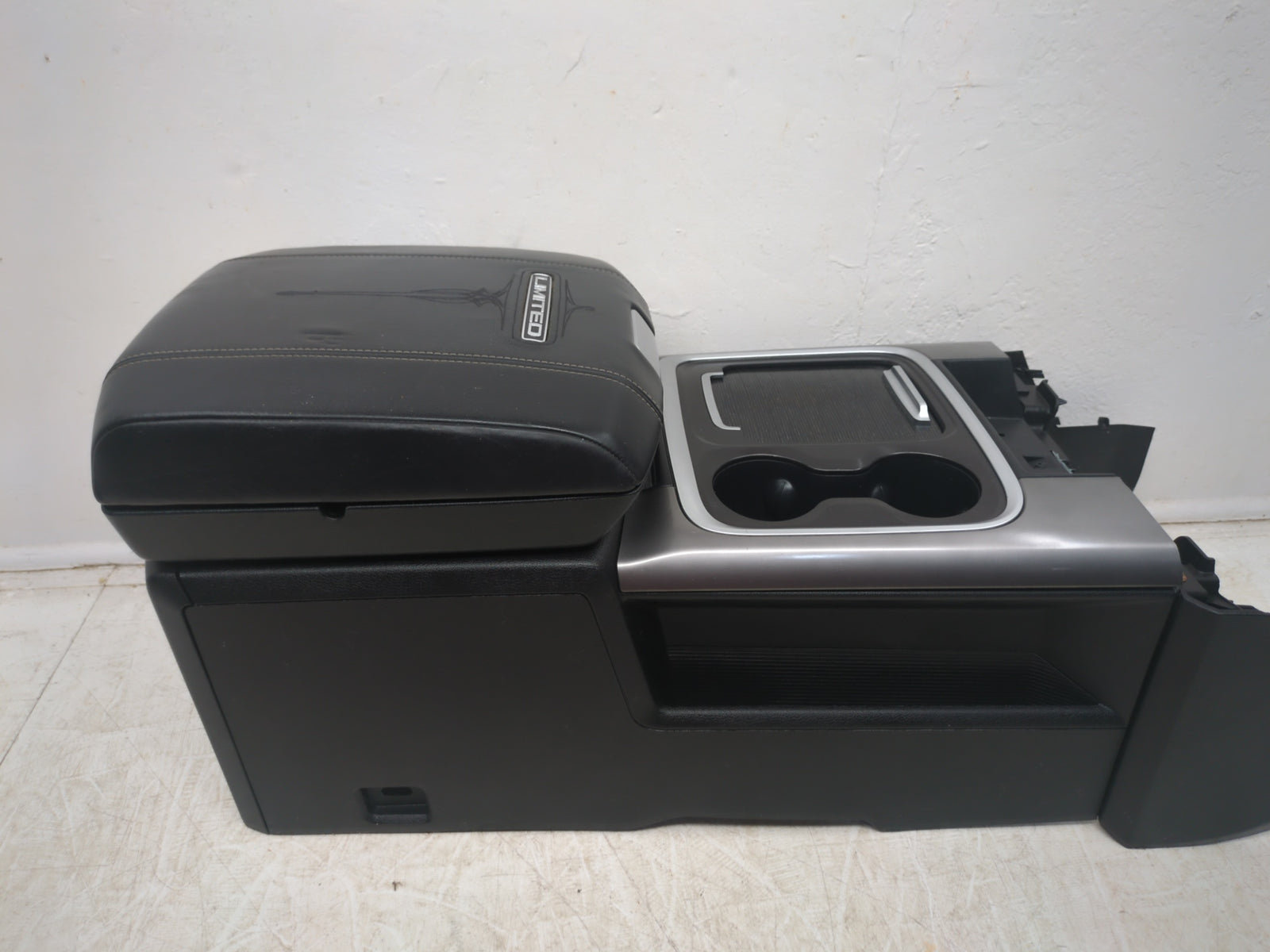 2013 - 2018 Dodge Ram Center Console, Laramie Limited Black Leather #1559