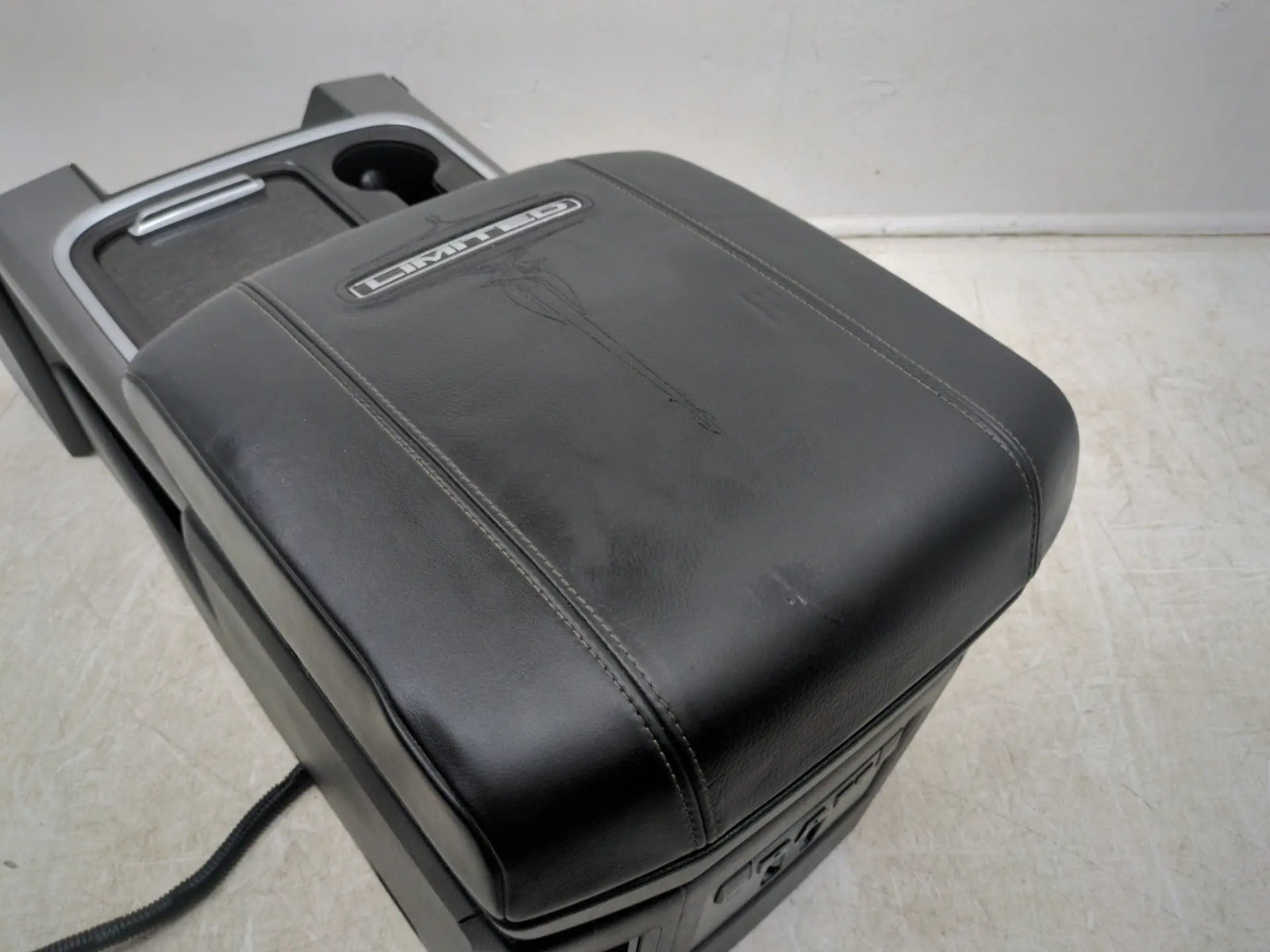 2013 - 2018 Dodge Ram Center Console, Laramie Limited Black Leather #1559
