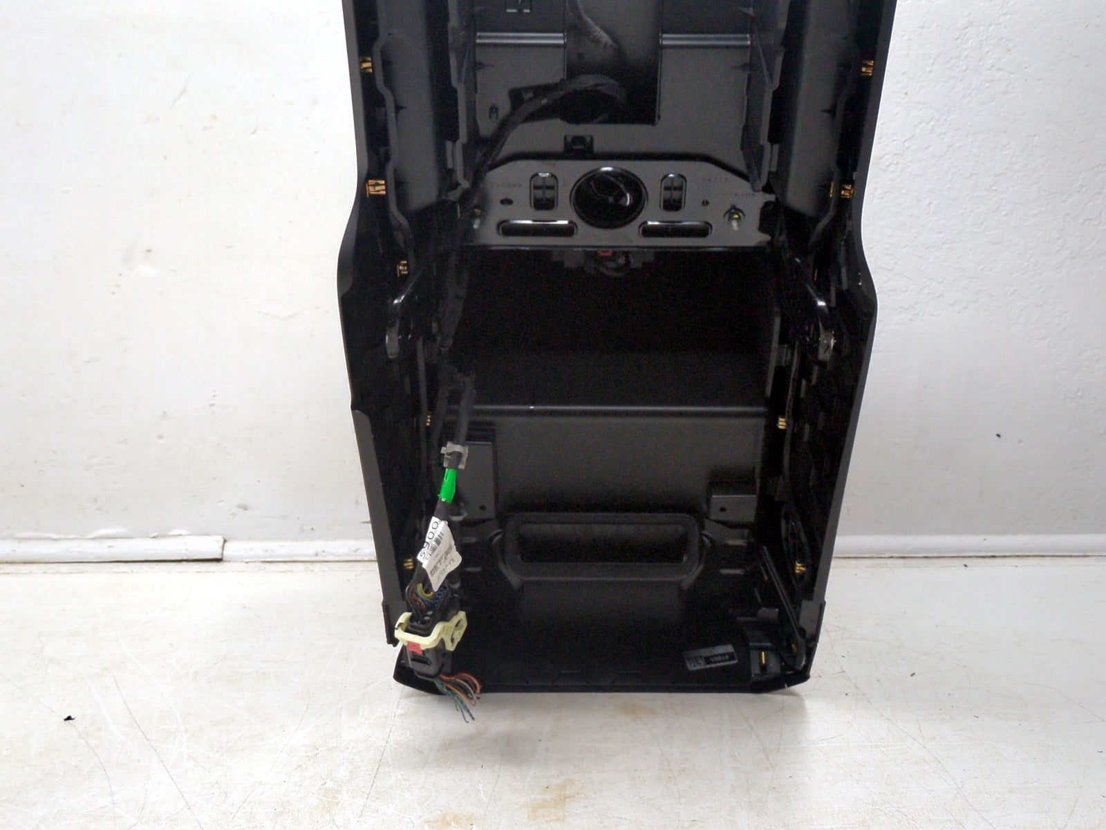 2019 - 2024 Chevy Silverado Center Console, w/ Rear Seat Heat, Wood ...