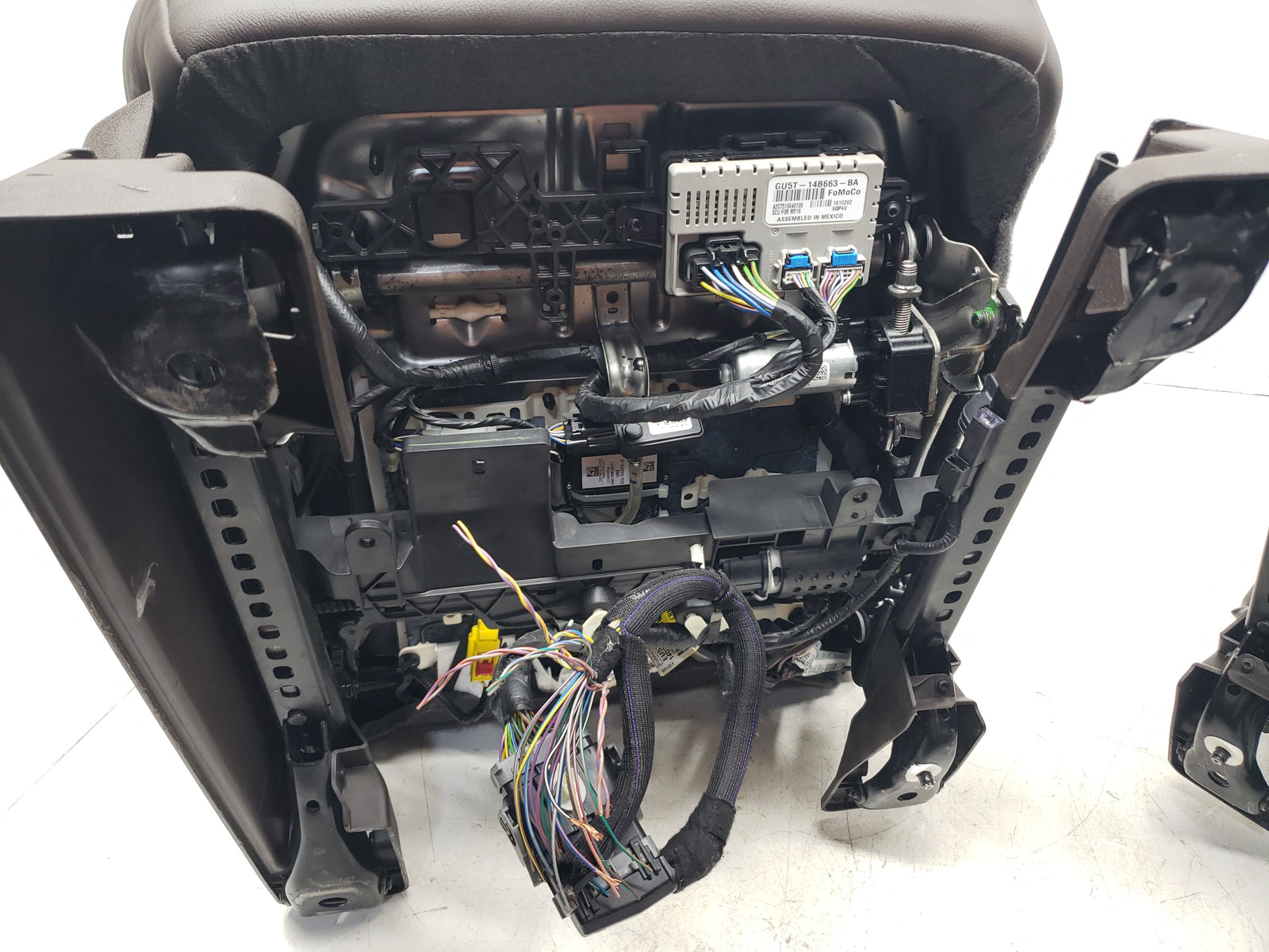 Ford F-Series King Ranch Multicontour Massage Seats, 2015 - 2023