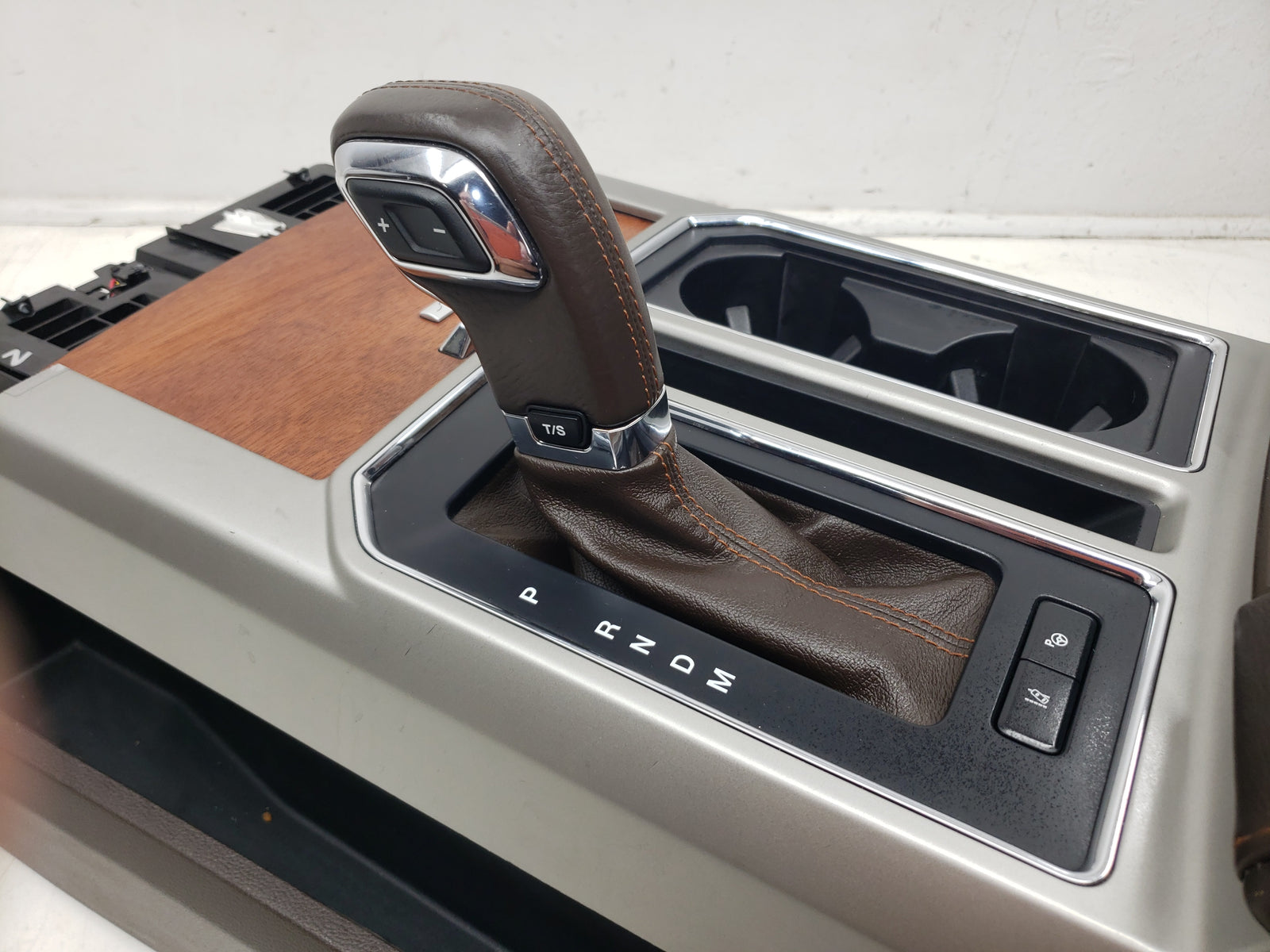 Ford F-Series King Ranch Multicontour Massage Seats, 2015 - 2023