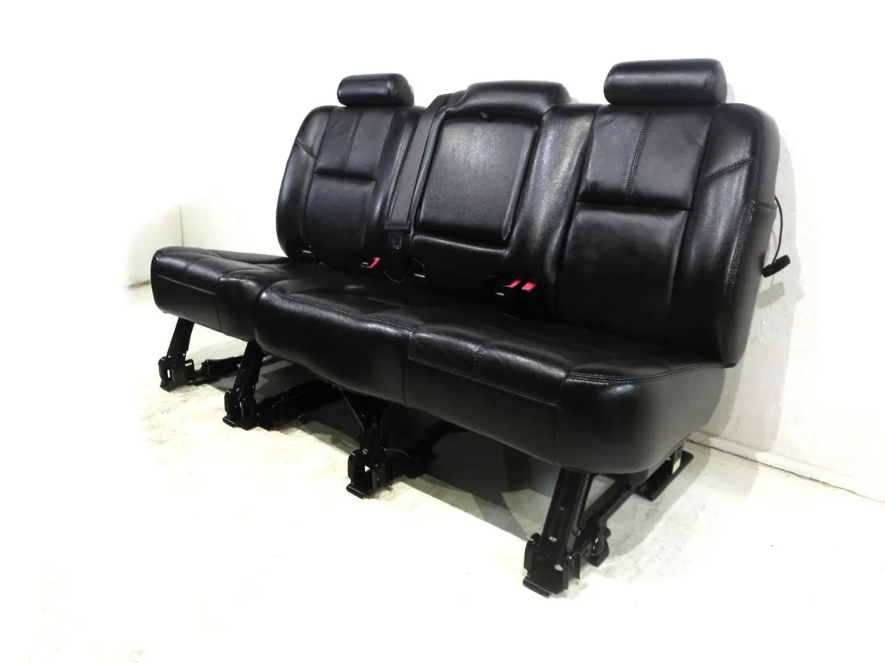 2007 - 2013 Chevy Avalanche Rear Seat, Black Leather #570r