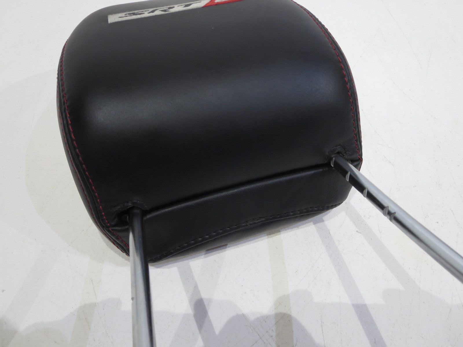 Headrest | Dodge SRT-8 | Leather | Dark Slate | Height Adjustable w ...